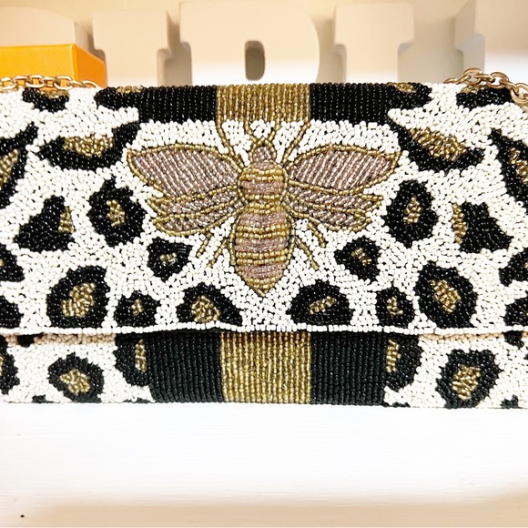 America & Beyond | Bags | Suzy Bee Glam Clutch | Poshmark